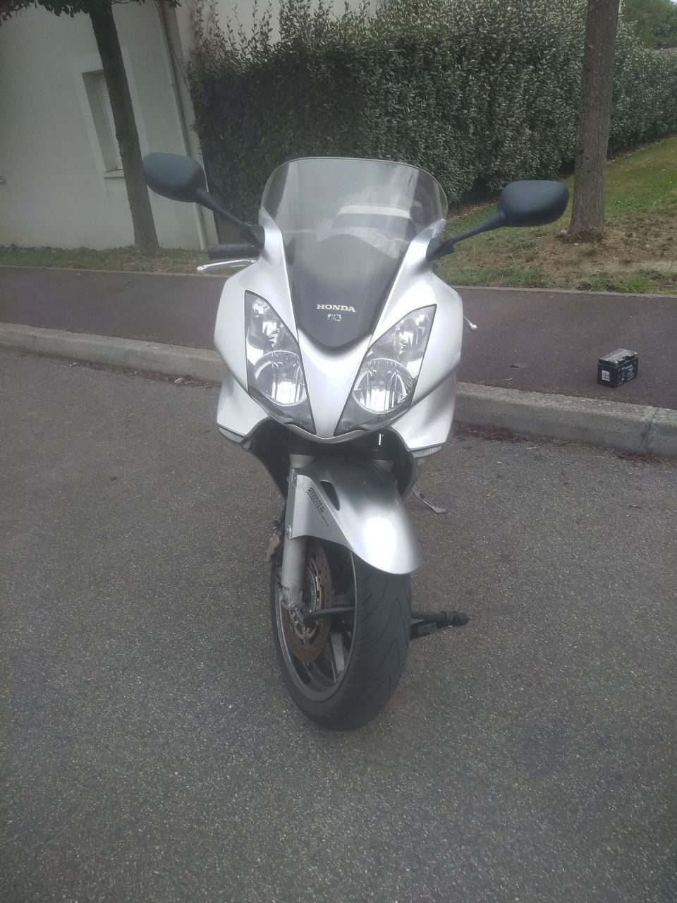 HONDA VFR 800 - Pyrenees Atlantiques - Bonnie&Car occasion