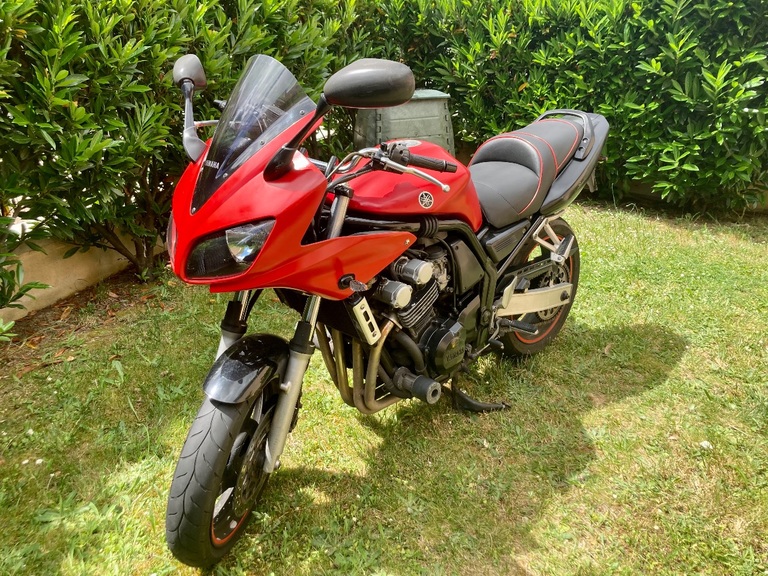 YAMAHA FZS 600 - Seine Et Marne - Bonnie&Car occasion