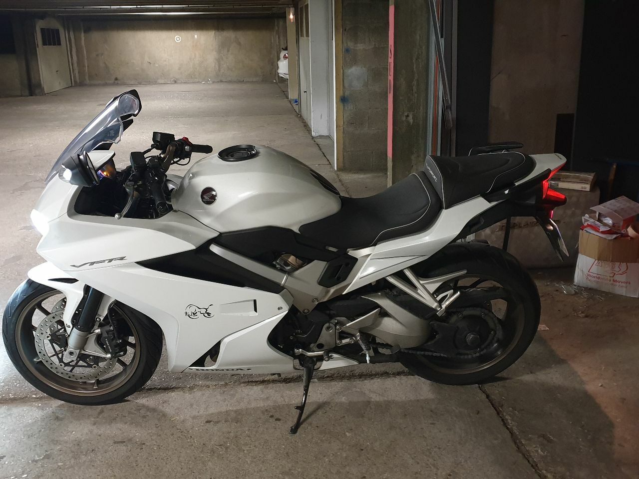 HONDA VFR 800 - Drome - Bonnie&Car occasion